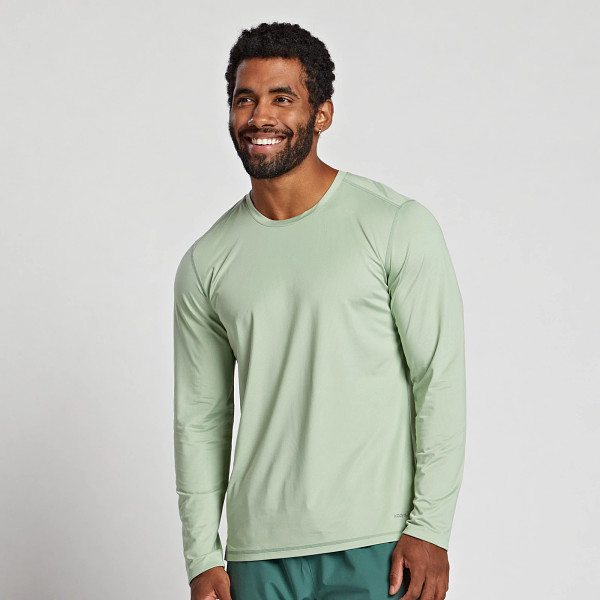 Running Gear & Clothing For Men - Road Runner Sports