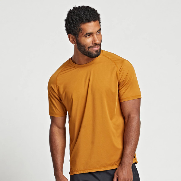 Running Gear & Clothing For Men - Road Runner Sports